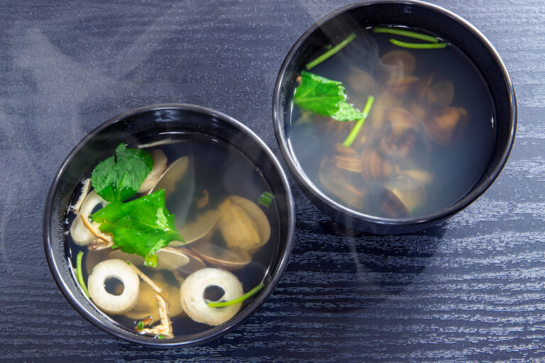 What Is Mitsuba and How Is It Used? – JAPANESE COOKING CHANNEL